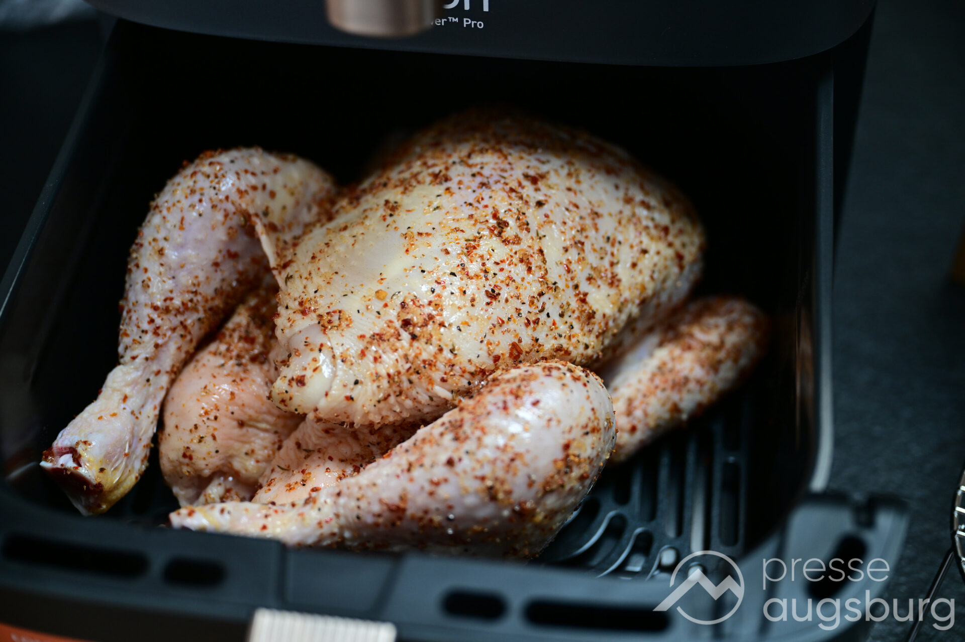 Brandneuer AirFryer: Die neue COSORI Turbo Tower Pro Smart ...